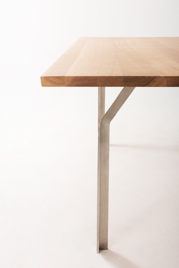 Branch Table – Femo Design Studio