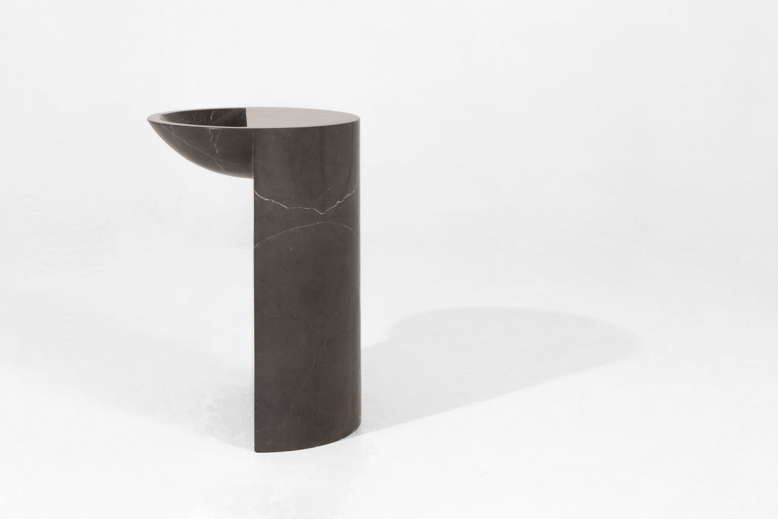 Sculpture Side Table – Femo Design Studio