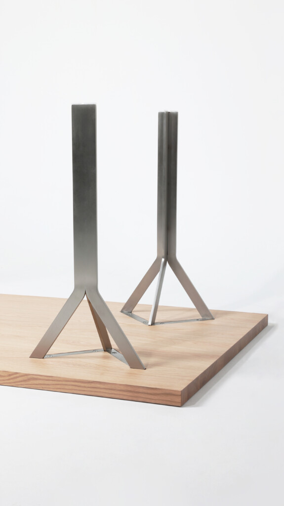 Branch Table – Femo Design Studio