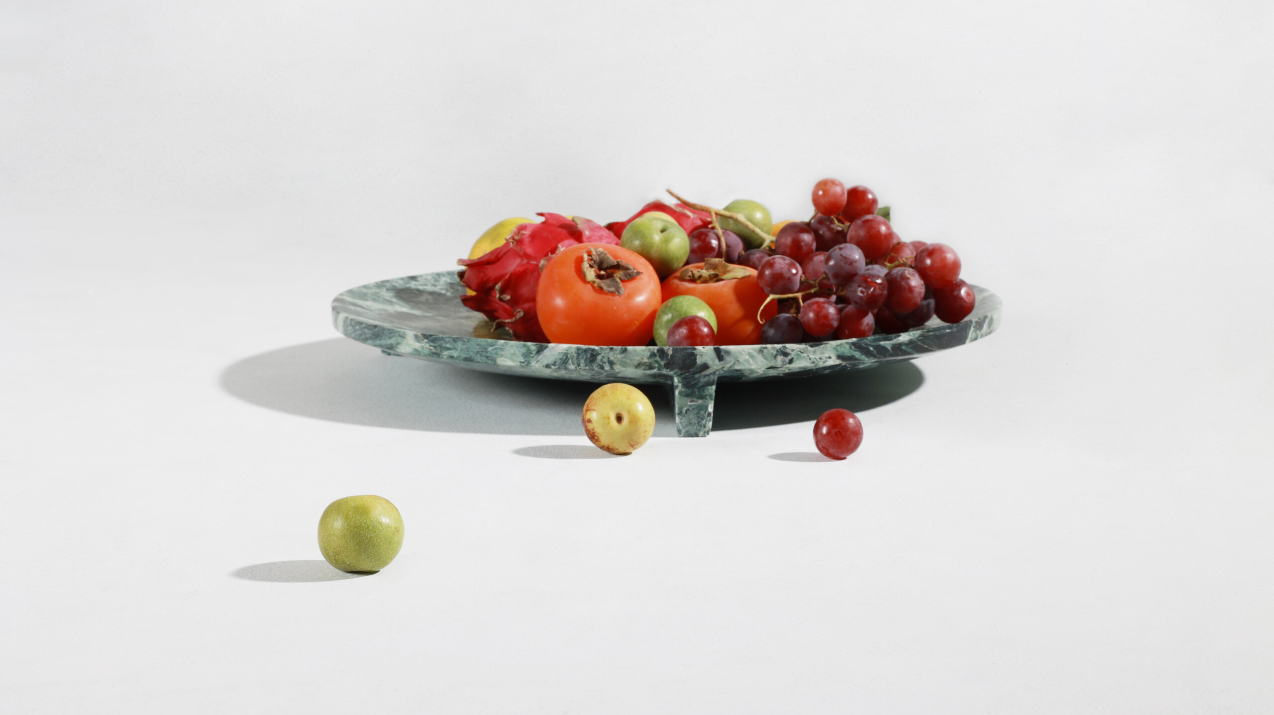 Flying Saucer Fruit Plate – Femo Design Studio